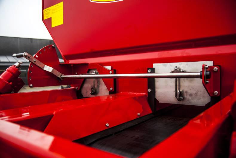Atkins to unveil a high specification Bredal spreader - Premium