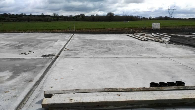 Long-life silage slab construction - Premium
