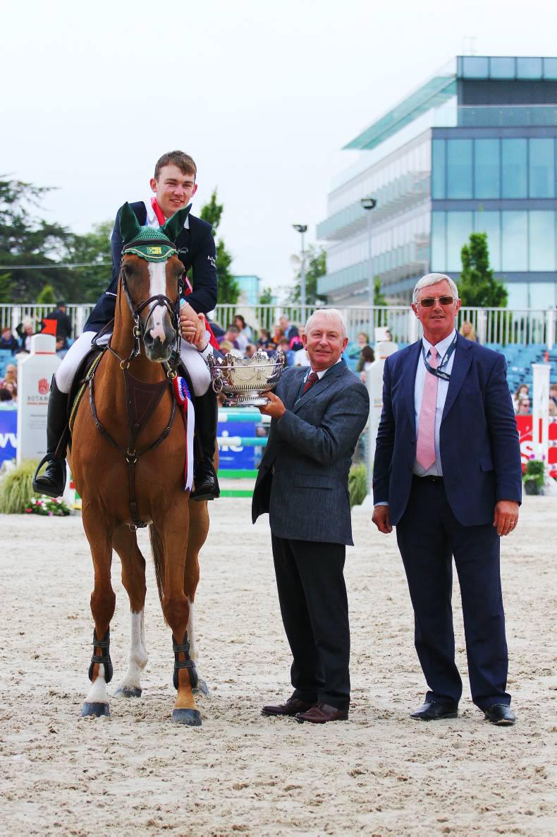 Pender and Ryan shine in young horse classes - Premium